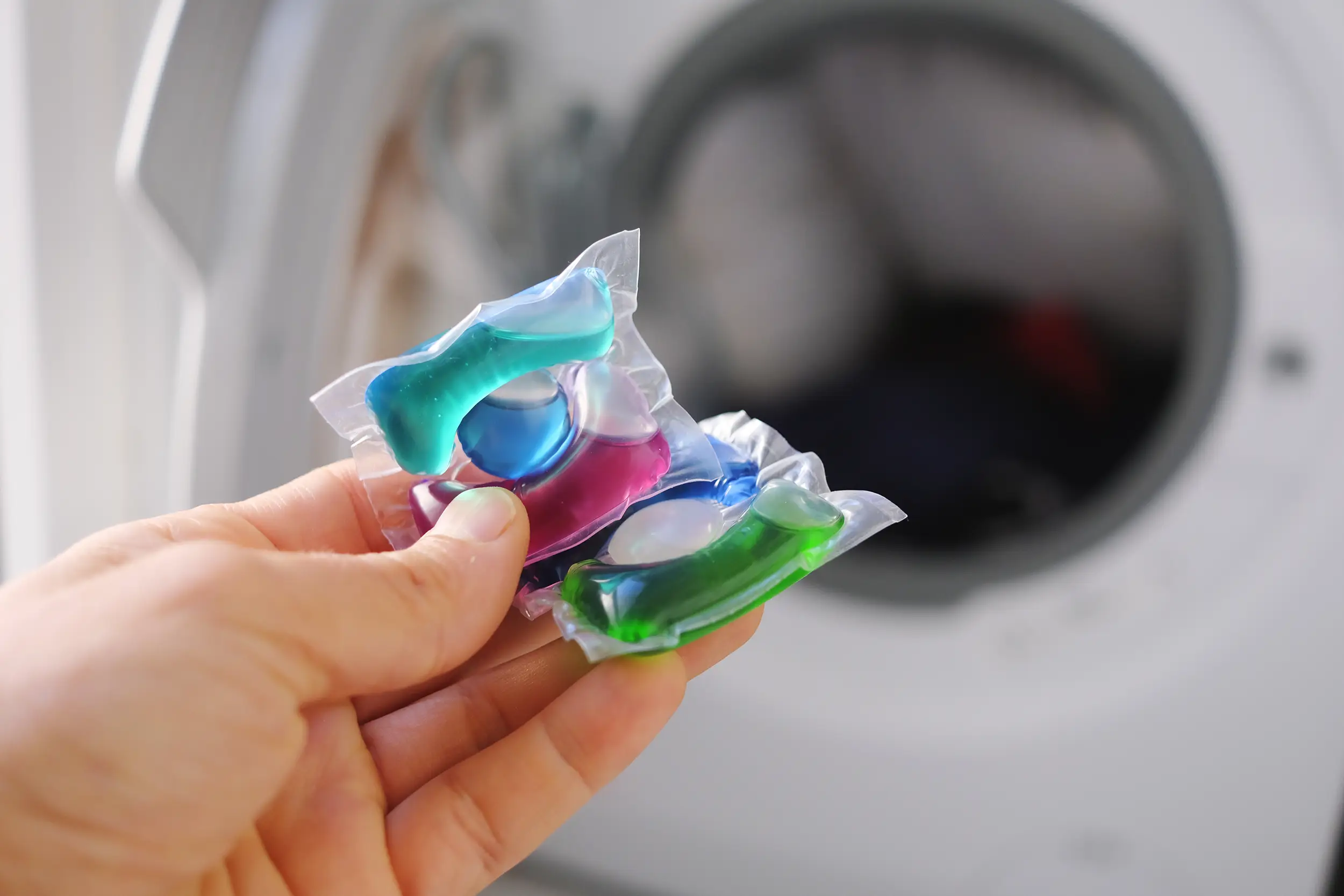 Laundry Sheets vs Pods: The Ultimate Laundry Showdown - WABLU